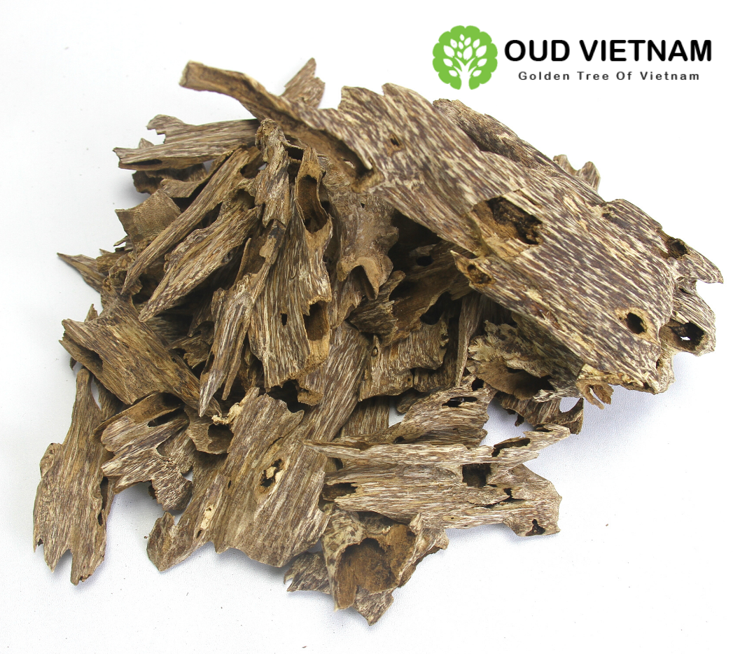 Oud Wood Essential oil Grade A – OEA - OUD Vietnam